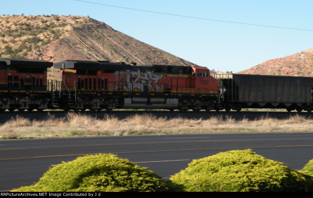 BNSF 7582